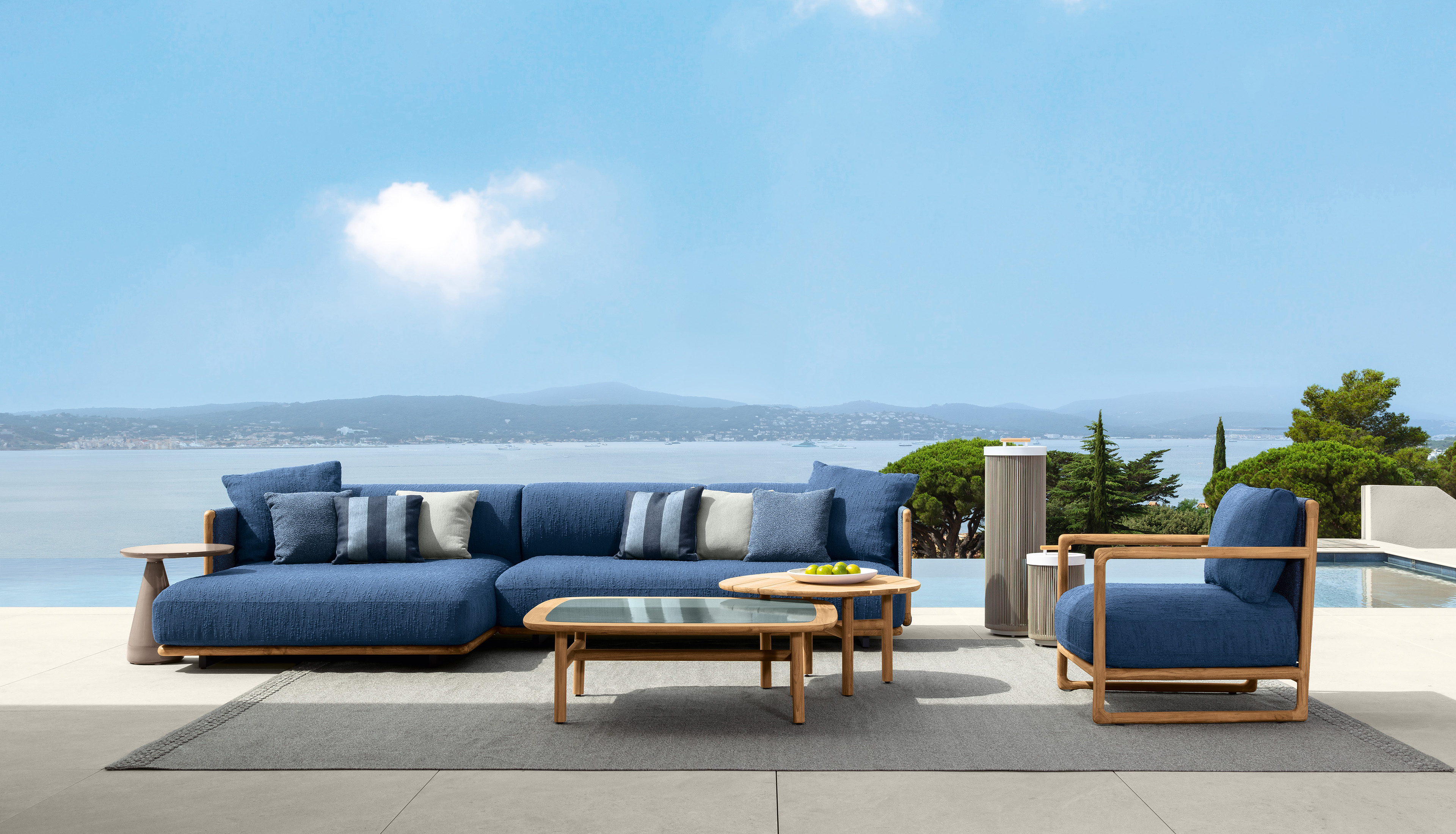 Discover the charm of teak with the Jun and Karen collections by Talenti
